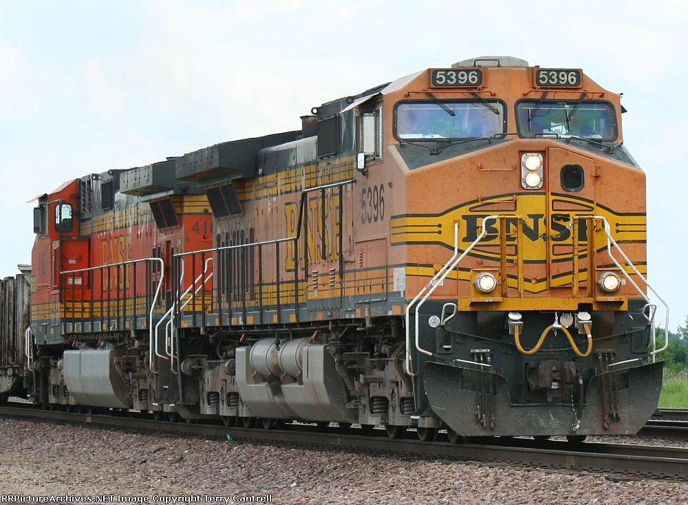 BNSF 5396
